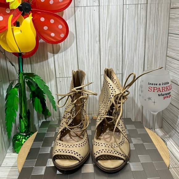 Restricted | Shoes | Restricted Heels 268 | Poshmark